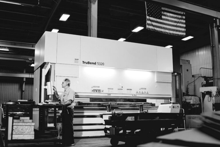 About Fabcor | Metal Fabrication Experts Since 198